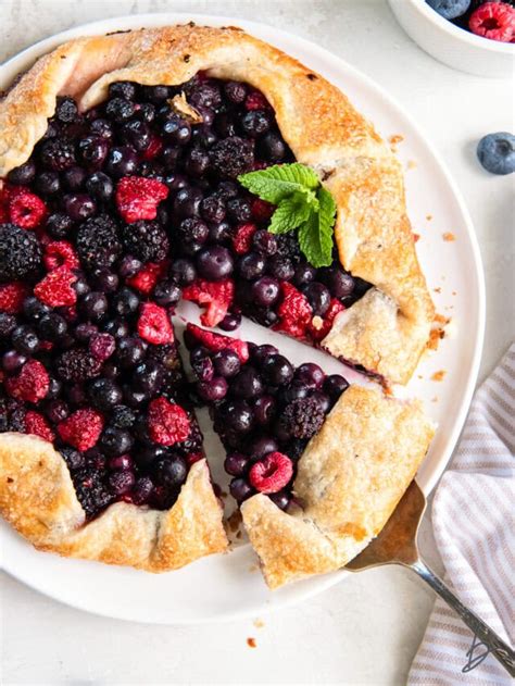 Mixed Berry Galette For Summer If You Give A Blonde A Kitchen