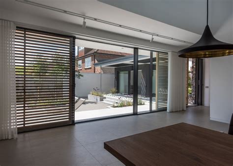 Rugged Flint Walls Feature In House 19 By Jestico And Whiles