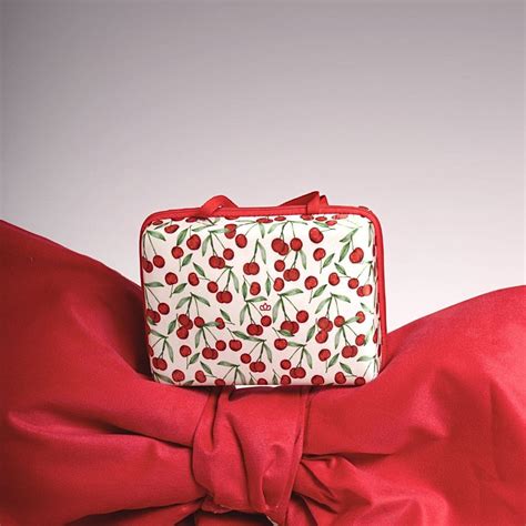 Anna Macedo Tweely Cherry Sandália Feminina Estampa Cereja Com Laço