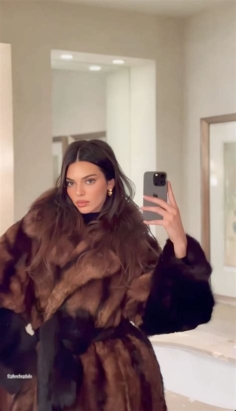 Kendall Jenner Via Insta Kendall Jenner Style Kendall And Kylie Kendall Jenner