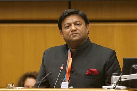 Bharat Gaurav Mr Swapnil Kothari Owner At Renaissance University Bharat Gaurav Awards