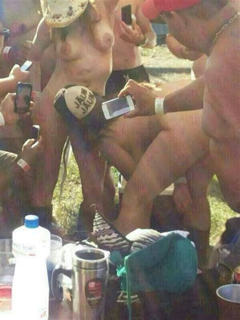 Contribuição Amadora Brasileira Fotos Caseiras De Mais Putaria Em