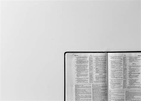 Open Bible Wallpapers Top Free Open Bible Backgrounds Wallpaperaccess