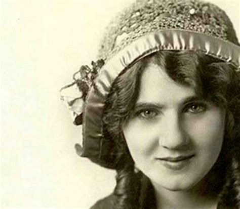 تصویری از مری اندسون مخترع برف پاک کن اتومبیل