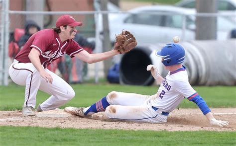 High School Baseball Jake Schaffner Janesville Craig Rally Past