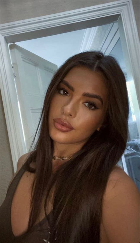 Pin af 𝒮𝒦𝒻𝒶𝓈 på Gemma Owen