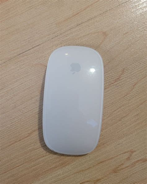 Apple Magic Mouse 1 Computers And Tech Parts And Accessories Mouse And Mousepads On Carousell