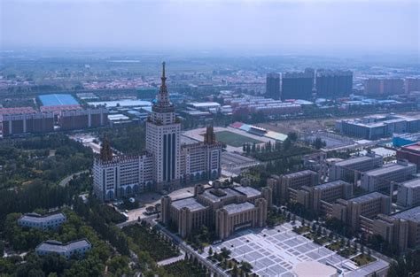 航拍内蒙古工业大学 都市风光 建筑摄影 摄影素材 汇图网