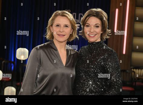 Moderatorin Susan Link Und Anna Planken L R Als Moderatorin In Der