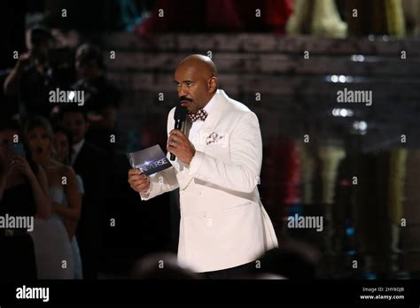 Steve Harvey During The 2015 Miss Universe Pageant Planet Hollywood