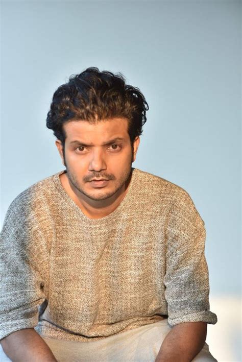 Sreenath Bhasi Hd Wallpapers Wallpaper Cave