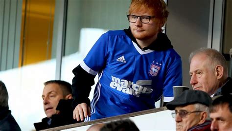 La Ronda Ed Sheeran Patrocina Un Club Inglés Y La Mlb Se