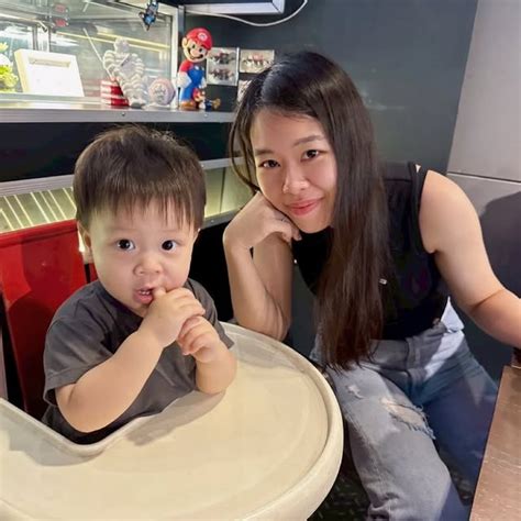 芷綺 Theodore Smile • Threads Say More