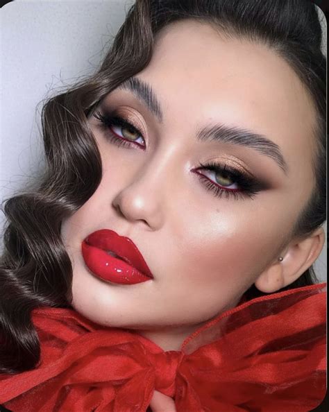 Pin By Natalie N Bookman On Makeup Artistry Makeup Fashion Makeup