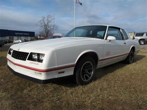 1988 Monte Carlo Ss Only 52700 Miles Whitemaroon Excellent