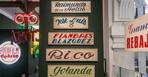 La Exposición Que Recupera Los Rótulos De ‘fajas Ruiz ‘fiambres Blázquez Y Otros Comercios