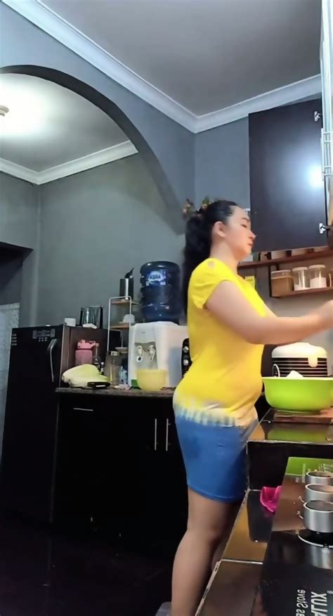 Tante Montok Live Masak Eporner