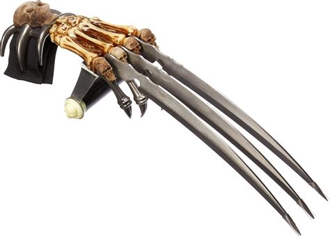 Skull Claw Weapons