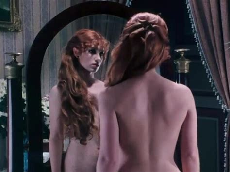 Nude Video Celebs Véronique Genest Nude Nana S01e02 1981