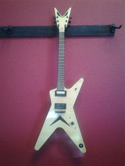 ~ Dean Ml ~ Naked Lady Electric Showcase Guitar Store