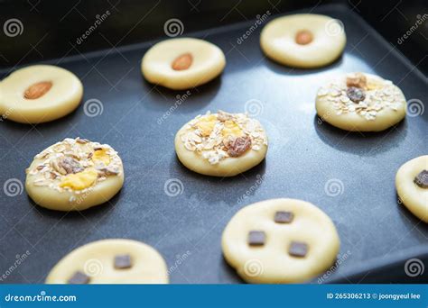 Biscuits On A Baking Sheet Stock Image Image Of Culinary 265306213