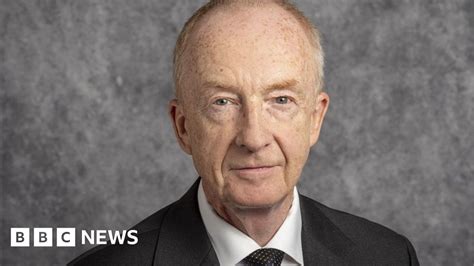 Nicholas Witchell Bbc Royal Correspondent To Retire Next Year