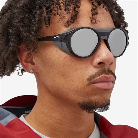 Oakley Clifden Sunglasses Matte Black And Prizm Snow End Ar