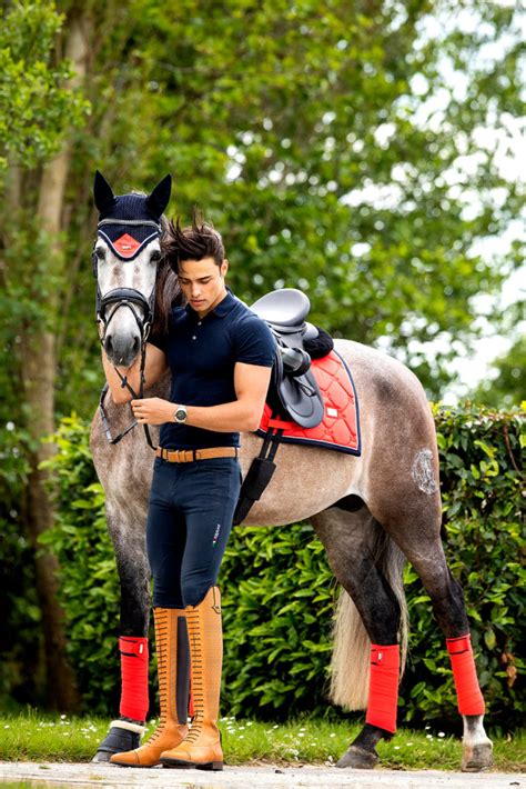 MATT HARNACKE Heroes Model Management MATT HARNACKE Heroes Model Management