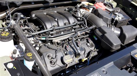 2013 Ford Flex Sel Awd Review Ford Flex Wraps Clever Tech In Boxy