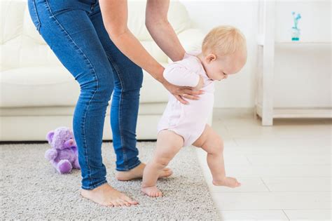 Gde Roditelji Greše Kada Beba Prohodava I Pri Podizanju Bebe
