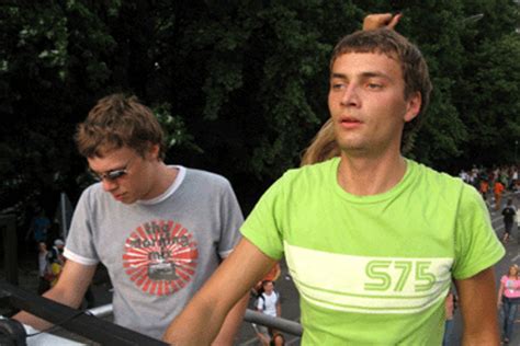 Dj Marius Ivanoff Ir Mindaugėlis Kratosi Skolininkų Etiketės Delfi Veidai