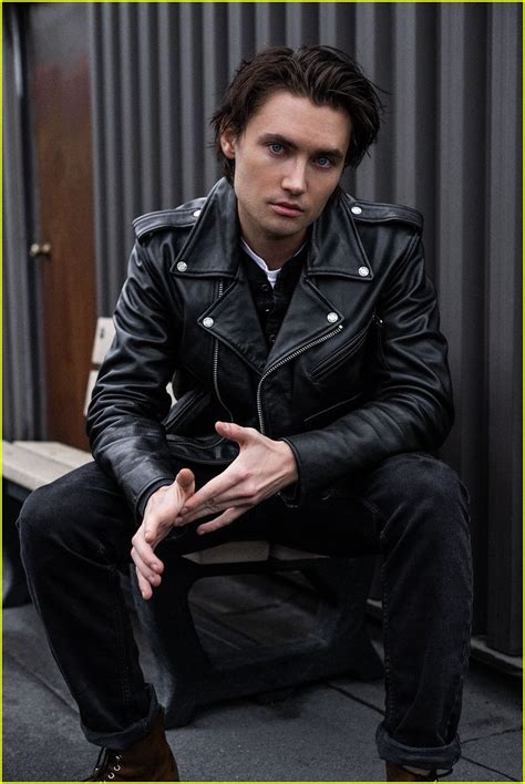 Get To Know The Way Homes Spencer Macpherson With These 10 Fun Facts Photo 5023554 Photos