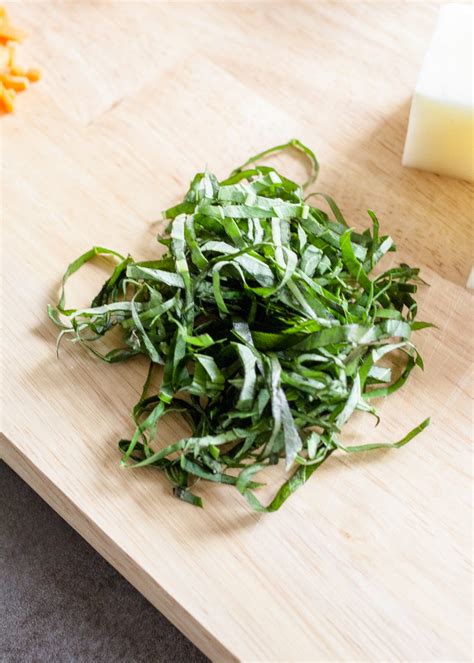 Chiffonade Cut