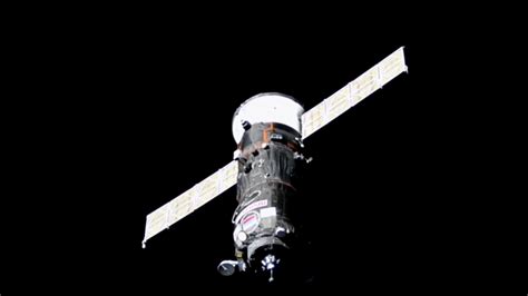 Odd Smell Coming From Russian Spacecraft Docked At Space Station Fox