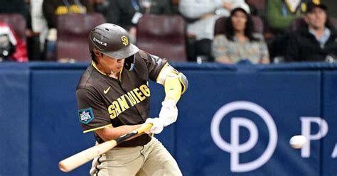 사진 김하성 제대로 노려서 투런포 조선비즈