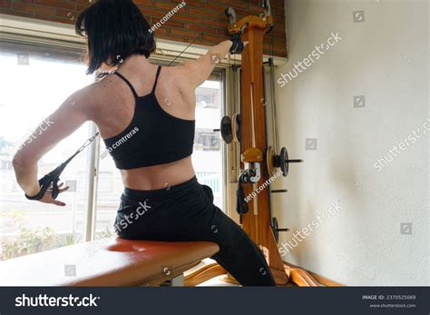 2 Imágenes Fotos De Stock Objetos En 3d Y Vectores Sobre