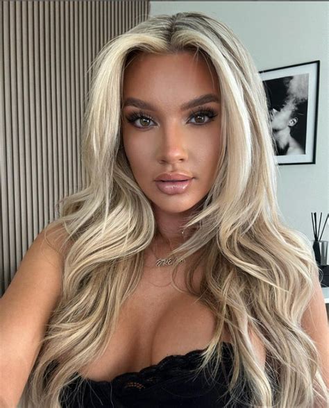 People Assume Im Only With My Husband For His Money Because Im Hot