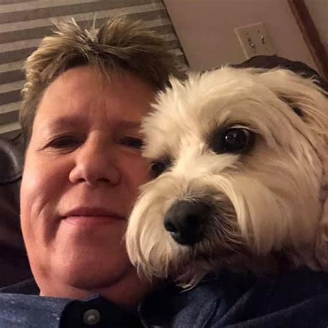 Laura Lochen Youtube