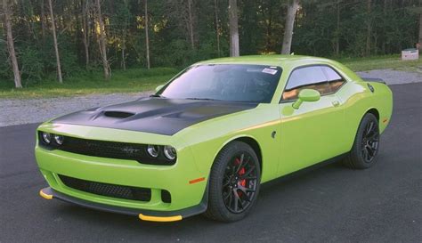 2015 Dodge Challenger Srt Hellcat Sublime Green With Satin Black Hood