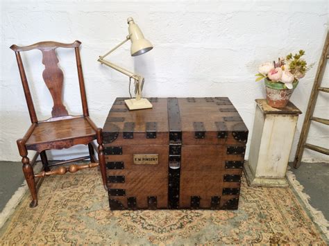 Antique English Oak Silversmiths Box Chest Goldsmiths And Silversmiths Vintage Pastimes Garden