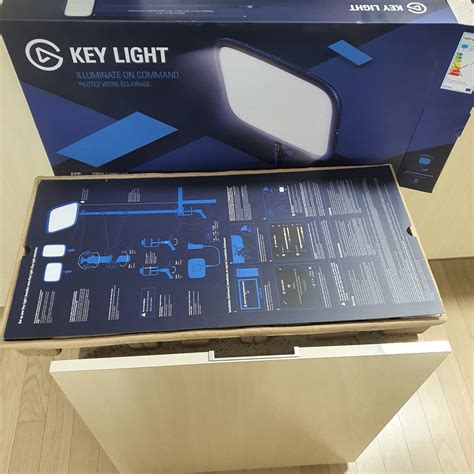 Unboxing And Reviewing The Elgato Key Lights~