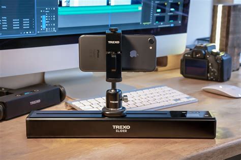 This Tiny 305 Automated Camera Smartphone Slider Is An Absolute Social Media Must Have
