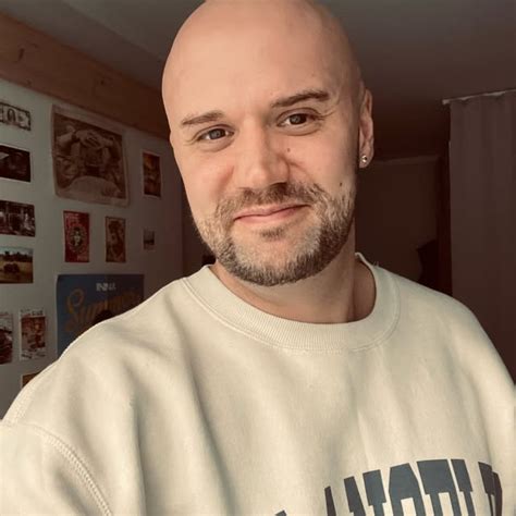 Henri L Henril • Threads Say More