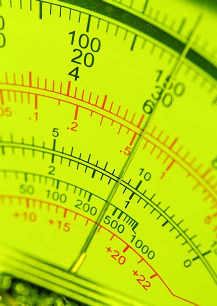 220 Ohm Meter Foto Stok Potret And Gambar Bebas Royalti Istock