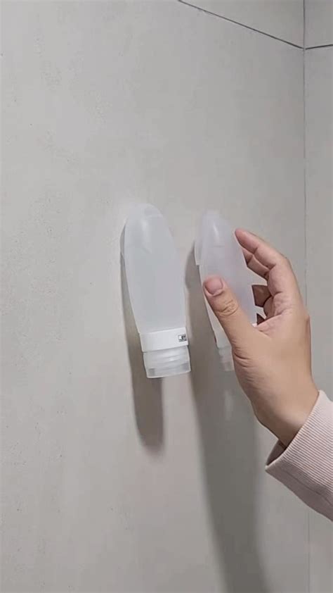 벽에도 거울에도 착착 붙는 흡착식 실리콘 공병 여행용키트 심플트레블러 여행용키트 여행용세트 여행필수품추천 여행용세트