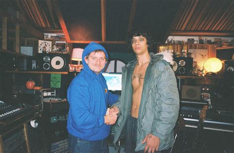 Mac Demarco Adds Daryl Johns To Record Label Listen To Instrumental Gabriel Glide Magazine