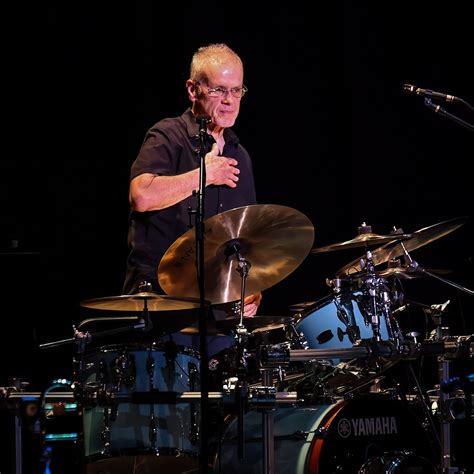 Michael Shrieve