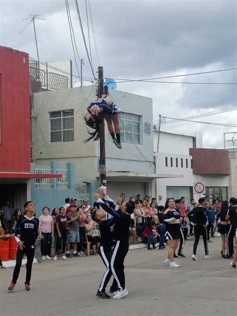 El Dj Arriba Las Viejas Putas” Solo Musica Electronica