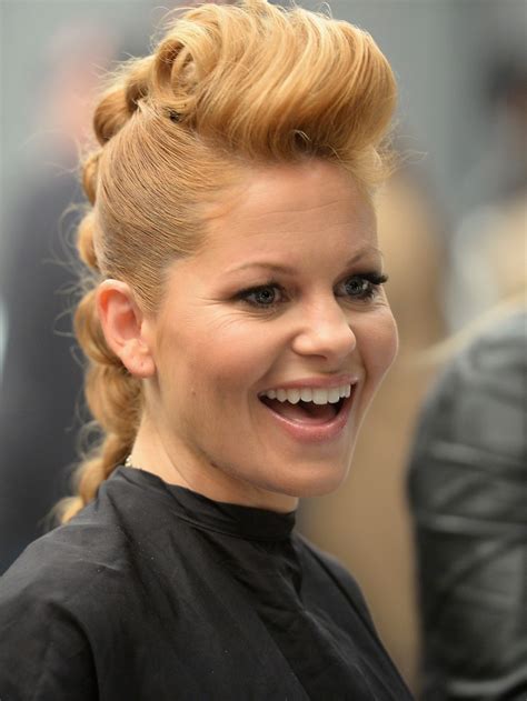 Candace Cameron Bures Hair Is Now Red See Her New Look