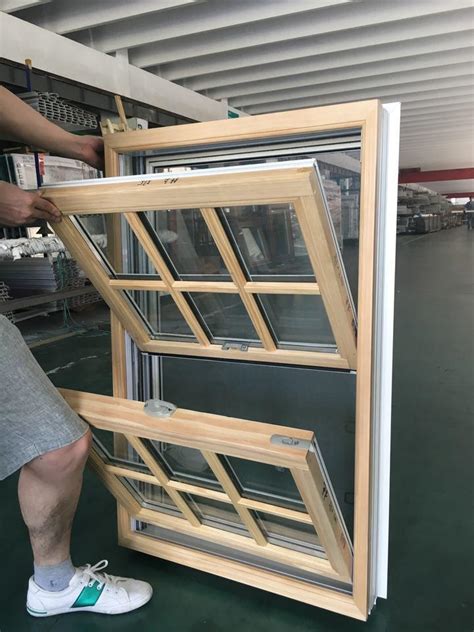 Wood Frame Soundproof Glass Double Layer Rustic Aluminium Double Hung Window Double Hung